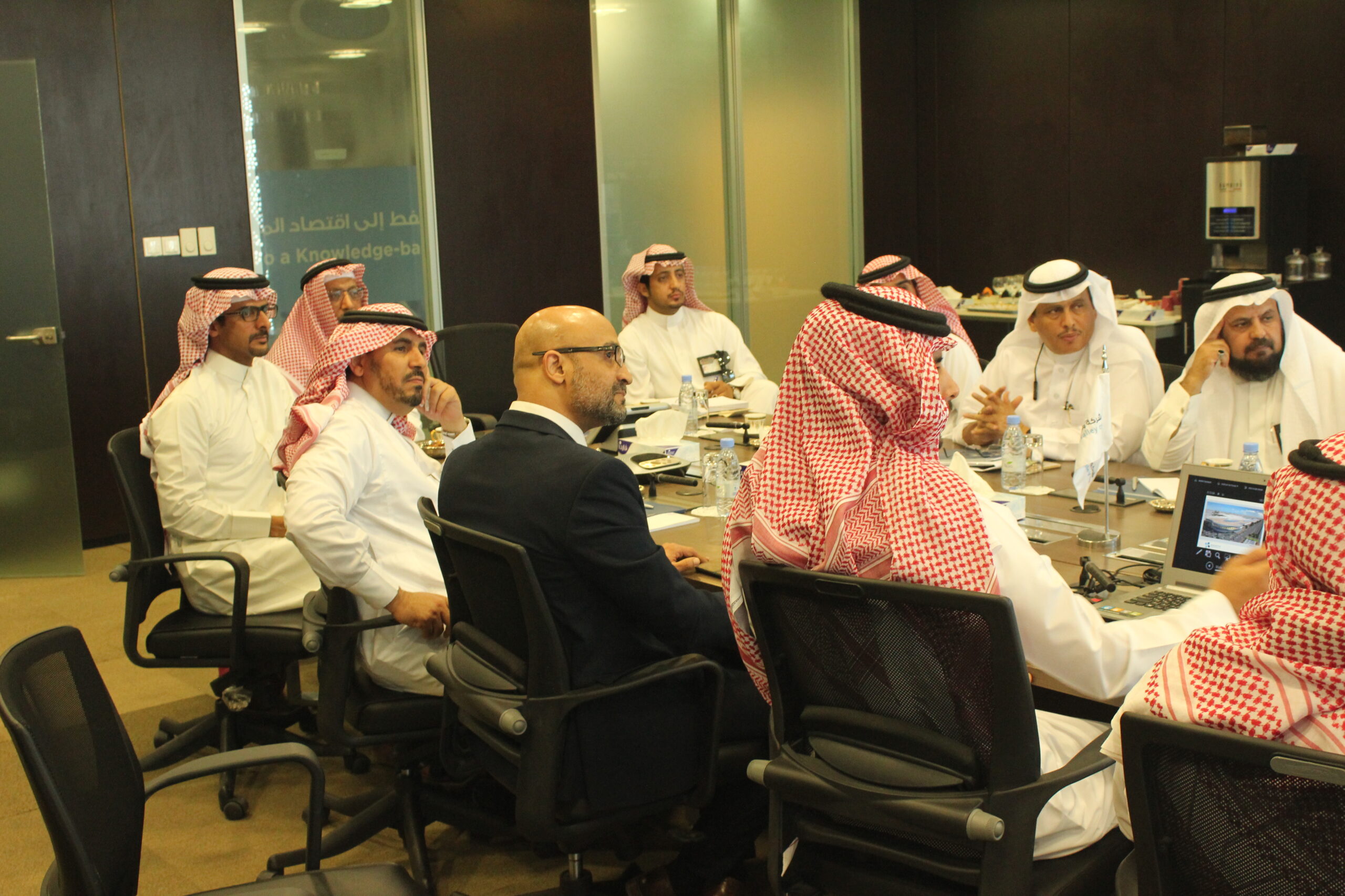 عقدت شركة وادي الرياض اجتماعاً مع الشركة السعودية للكهرباء - شركة وادي ...