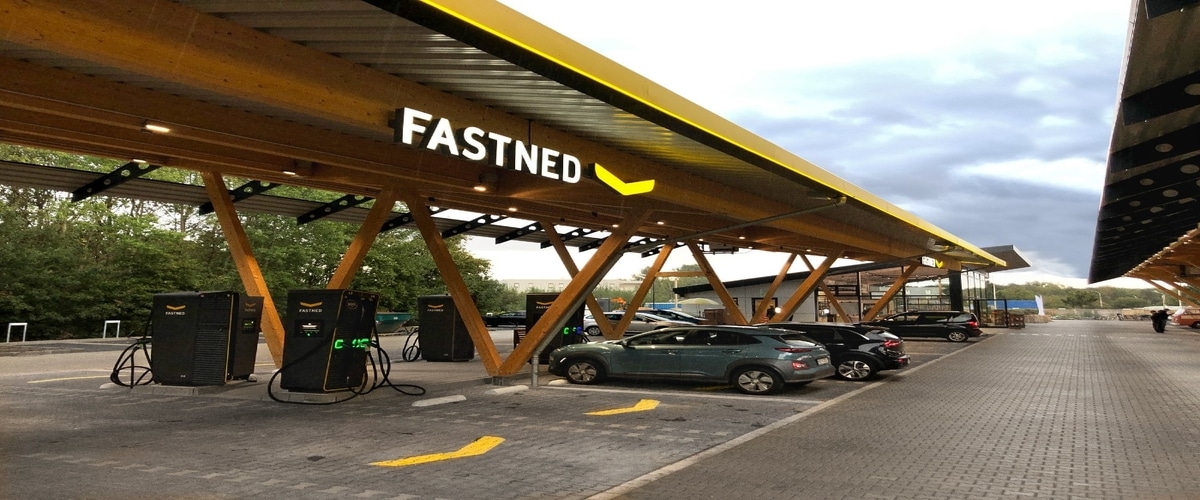 Fastned and Tesla open Germany’s largest fast-charging hub - شركة وادي ...